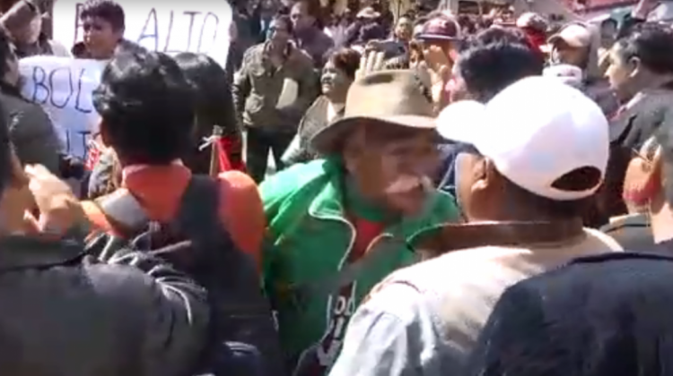 Masistas y seguidores de "Bolivia dice No" protagonizan amagues de ...